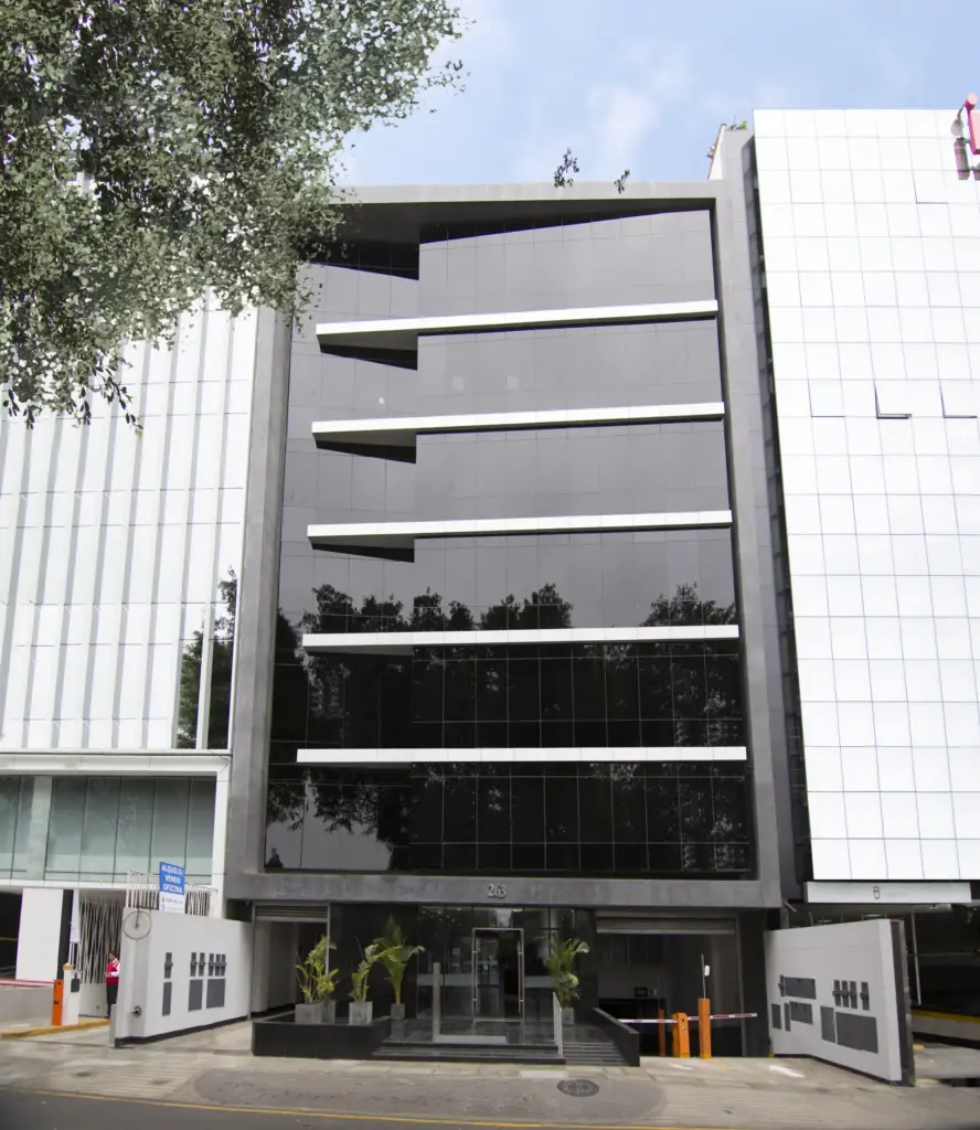 Estacion de Metro de Lima - San Juan - DLPS