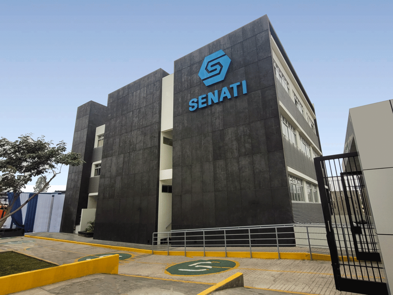 Senati - Sede Ica - DLPS